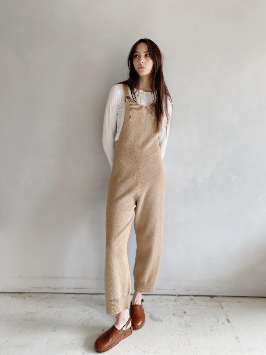 nadi knit overalls in camel – mabo