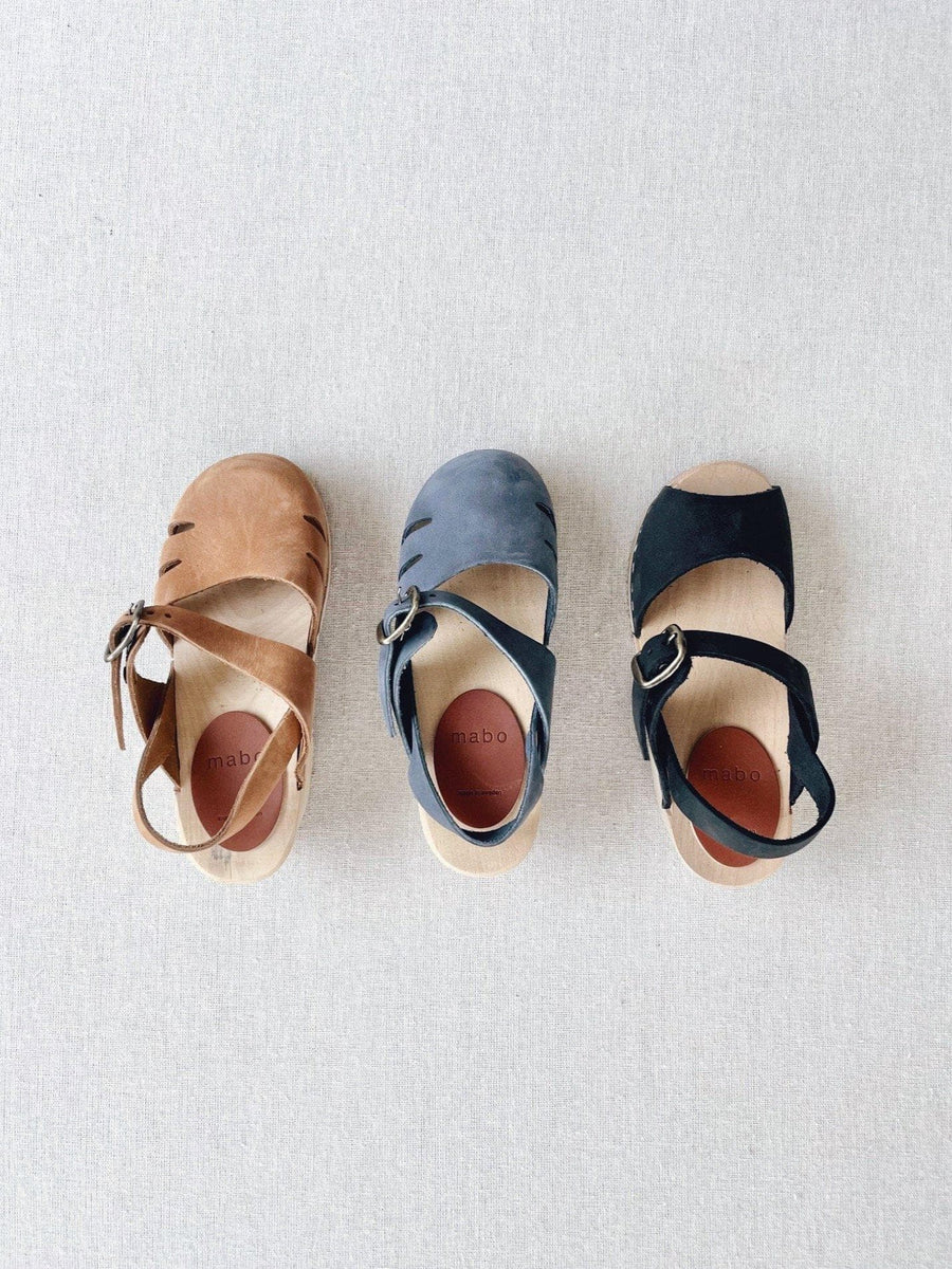 open toe clogs in black leather nubuck – mabo